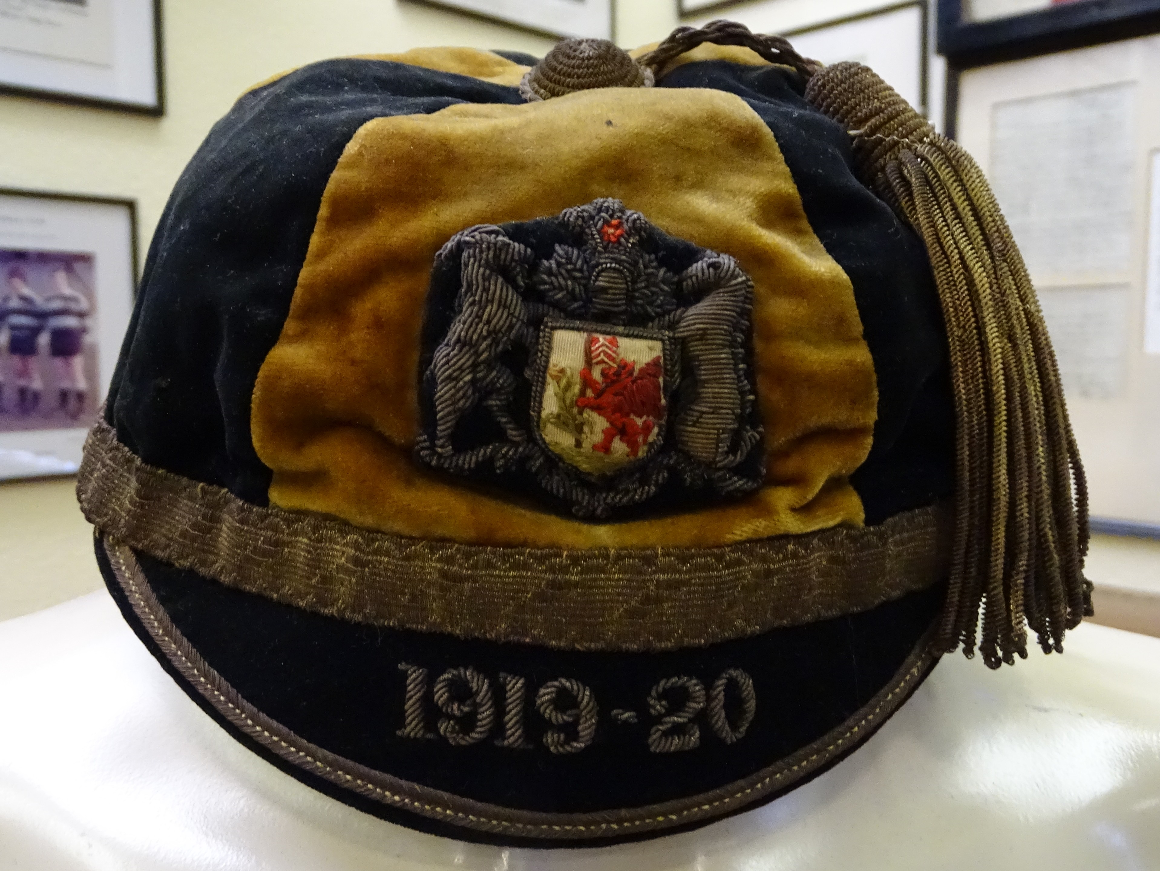1919-20 Cadiff Rugby Cap (CRM231) – Honours Caps